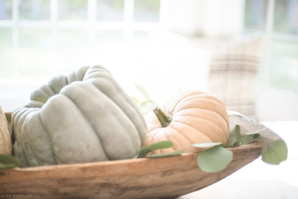 Effortless Autumn: A Simple Fall Home Tour with Cozy Inspiration