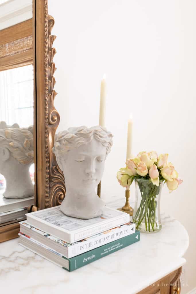 Vignette Decor Ideas - How to Create a Decorating Vignette